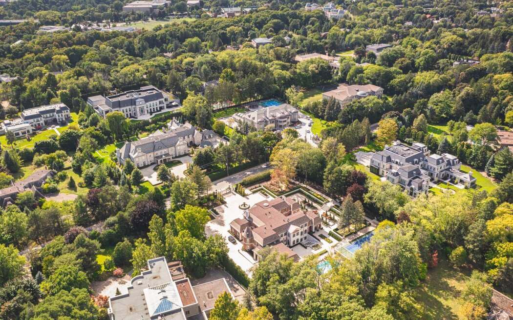 Bridle Path - A Neighbourhood Guide by SHANE