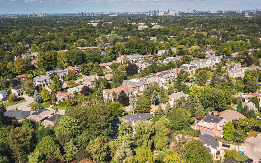 Lawrence Park - A Neighbourhood Guide by SHANE